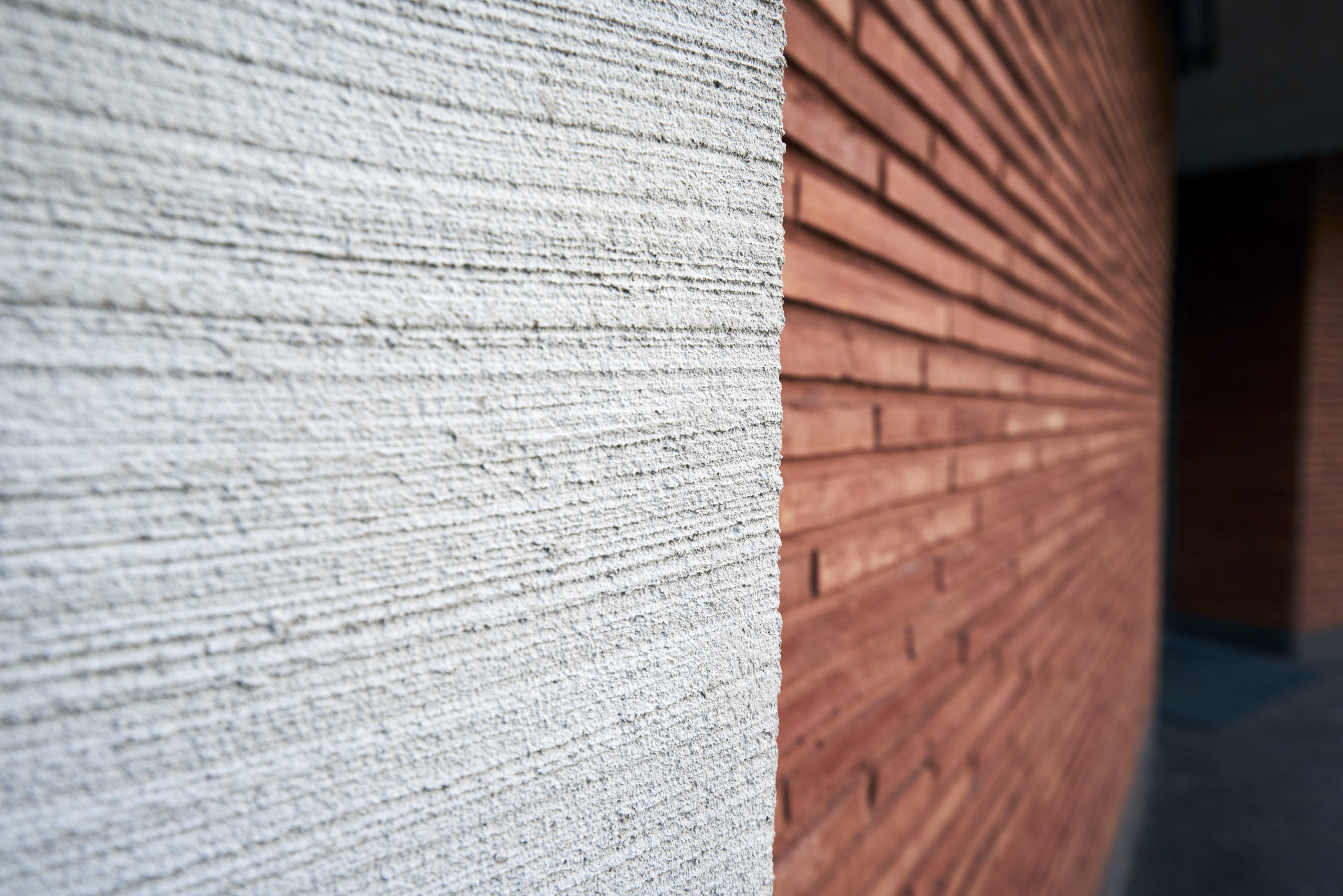 Tiili rappausalustana - Tiili-info