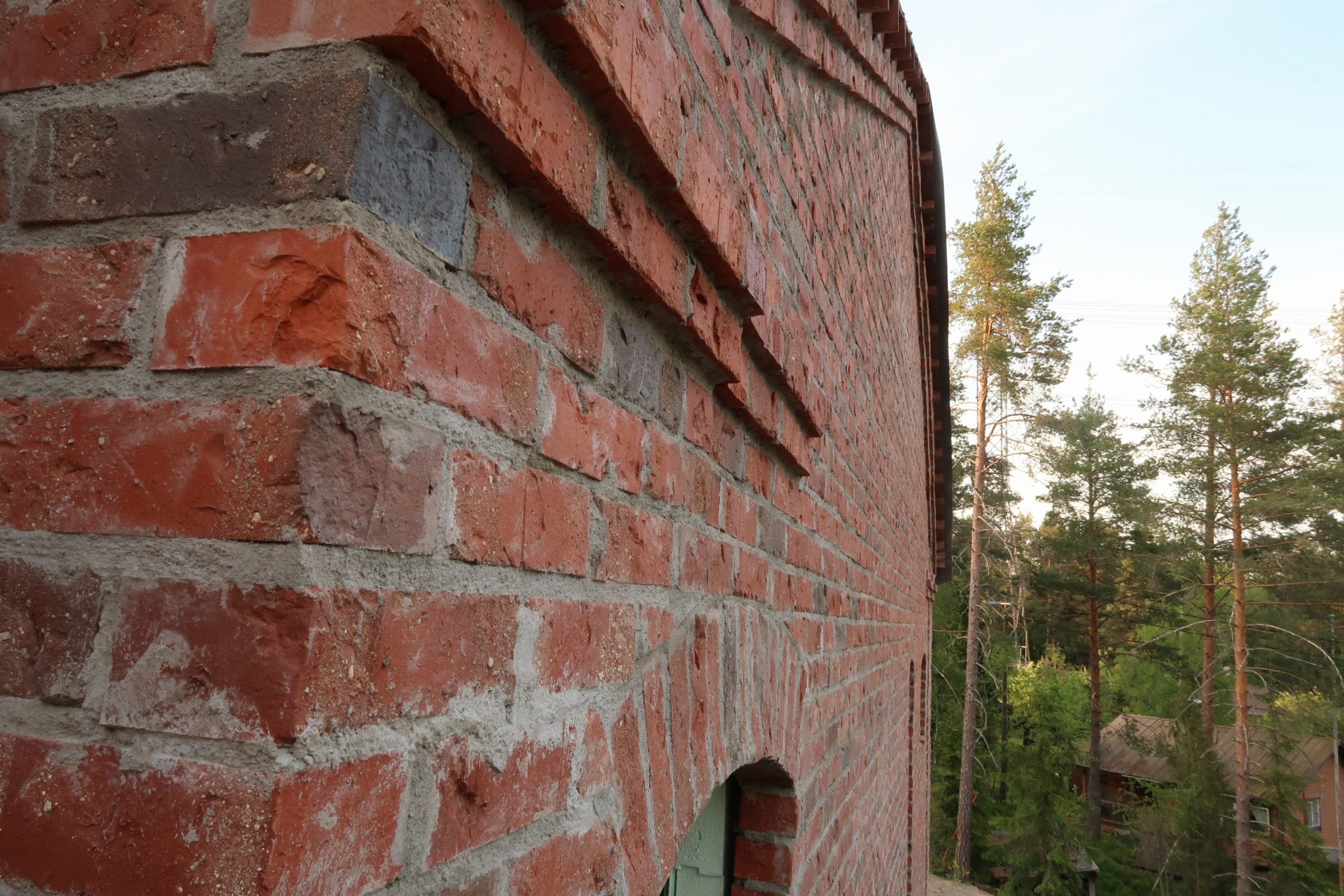 Tiilen taikaa – uusi talo vanhan ilmeen inspiroimana - Tiili-info